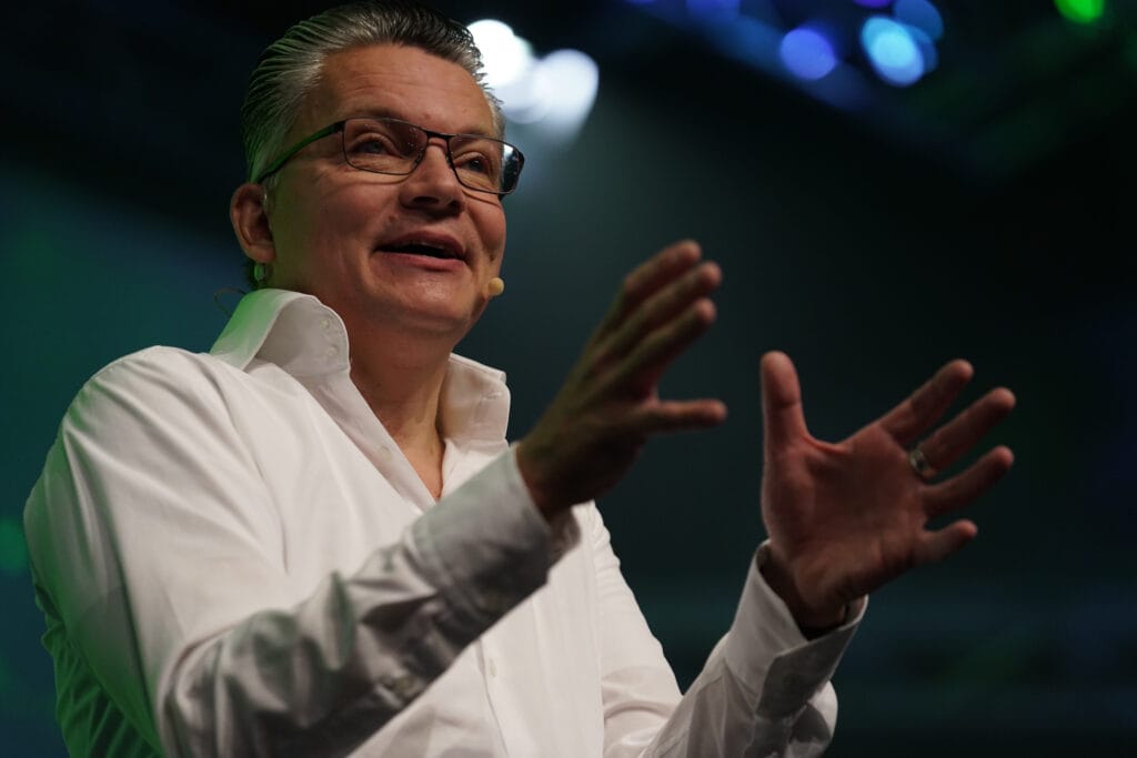 Über Damian Richter: Erfolgsmacher. Problemlöser. Lifecoach.